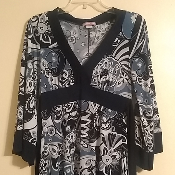 Dresses | Beautiful Blue And White Flower Pattern Dress | Poshmark